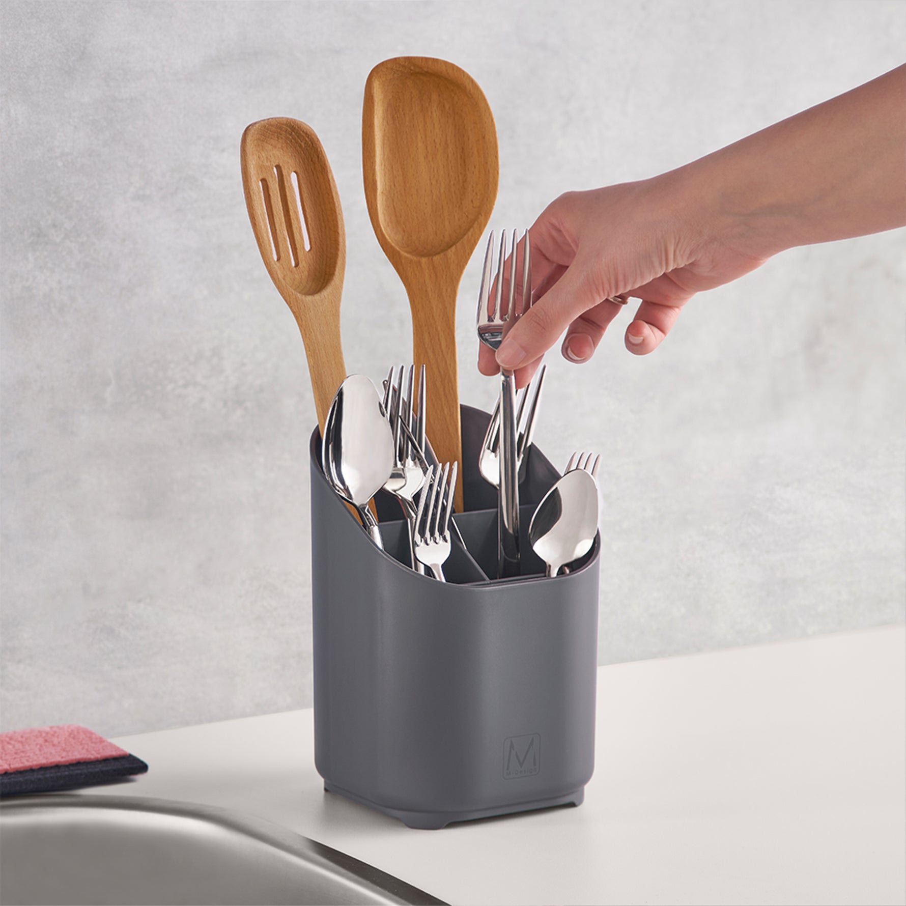 M-Design | Kitchen Organisers | Lunch Boxes | Laundry | Bins – M-Design ...